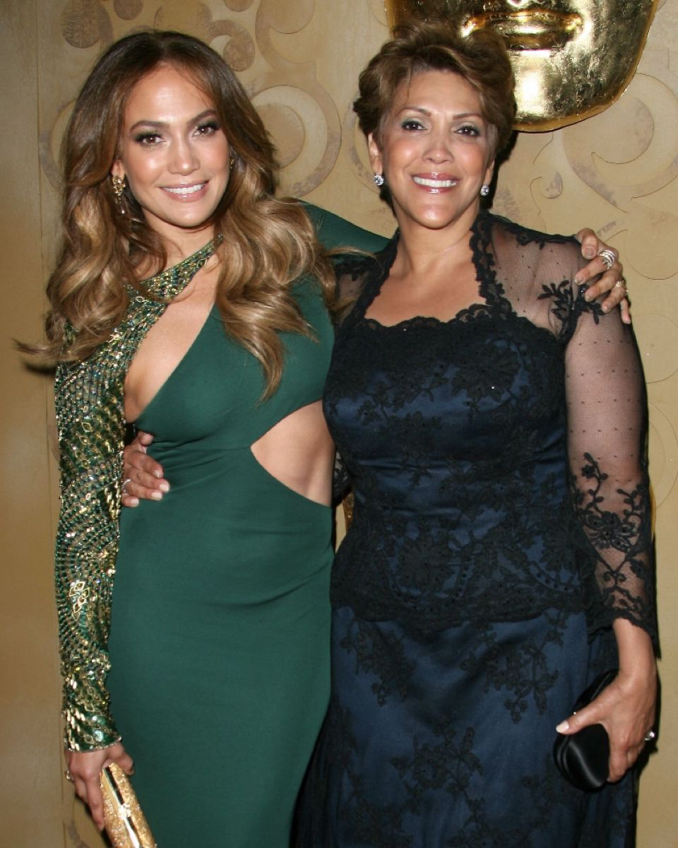 Lupe se roba el protagonismo y deja a JLo en segundo plano… ¡y todos ...